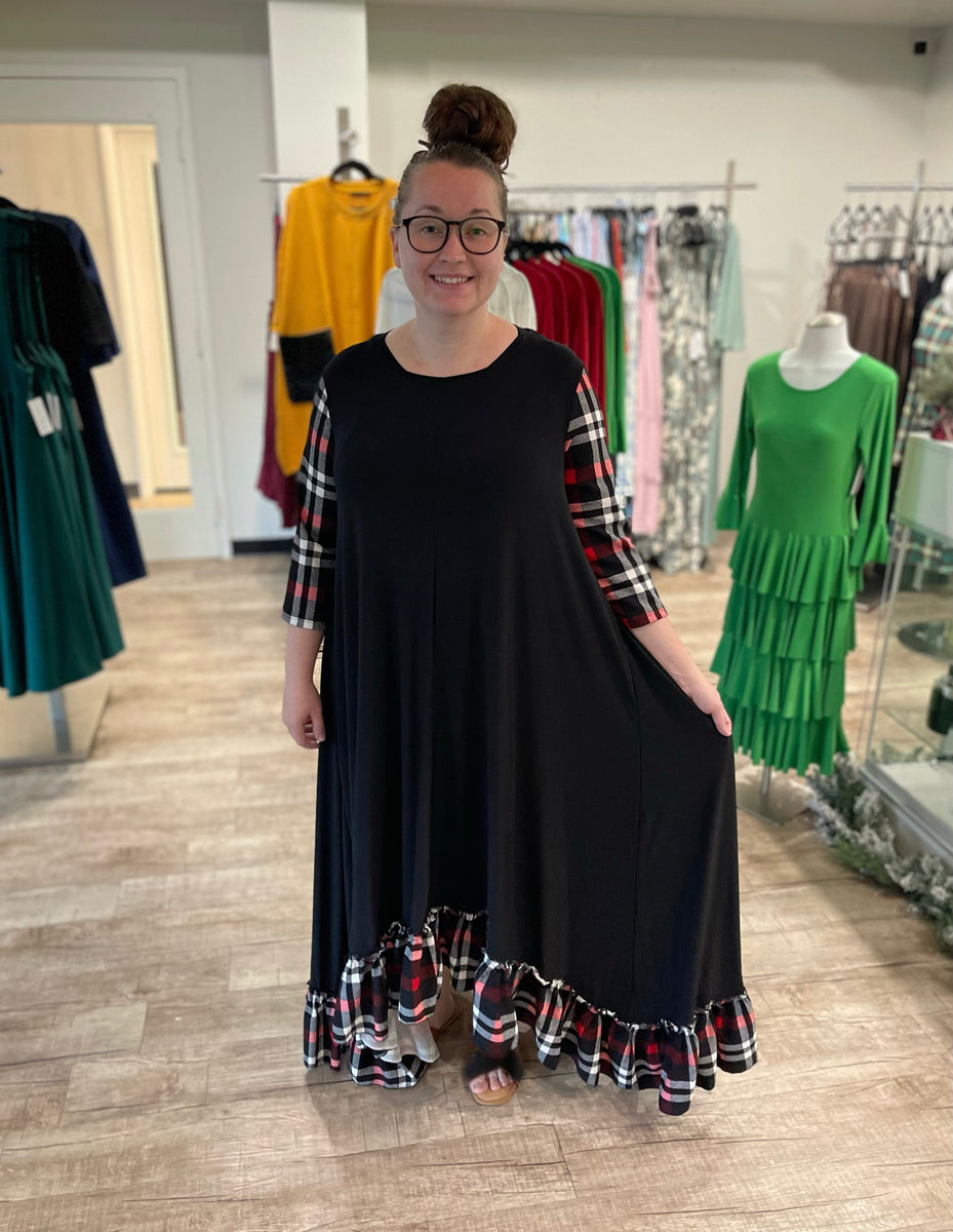 Exclusive Plaid Ruffle Dress – Main & Co Kingdom Wear